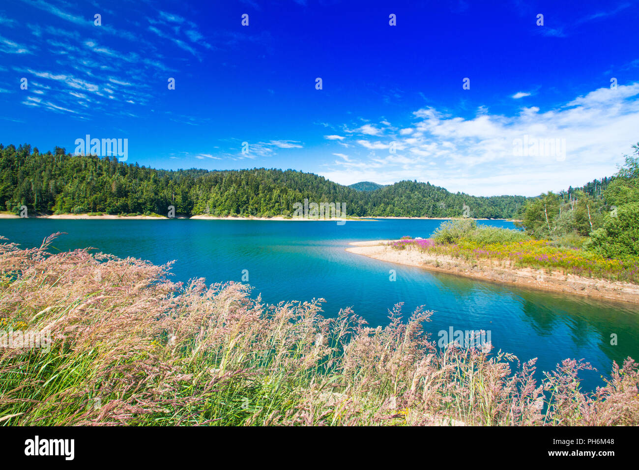 Beautiful blue Lokvarsko lake in colorful mountain landscape, Lokve ...