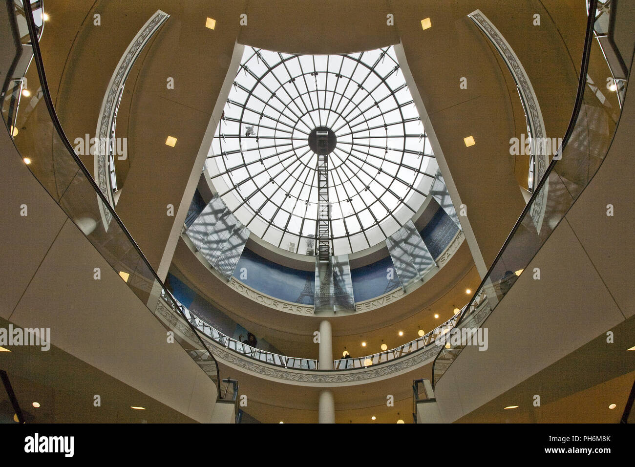 Limbecker Platz Shopping Centre, Essen, Germany Stock Photo - Alamy