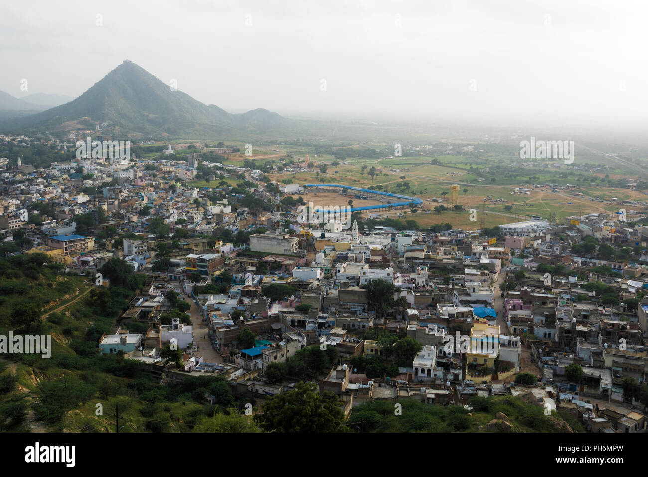 Indian neighbourhood hi-res stock photography and images - Alamy