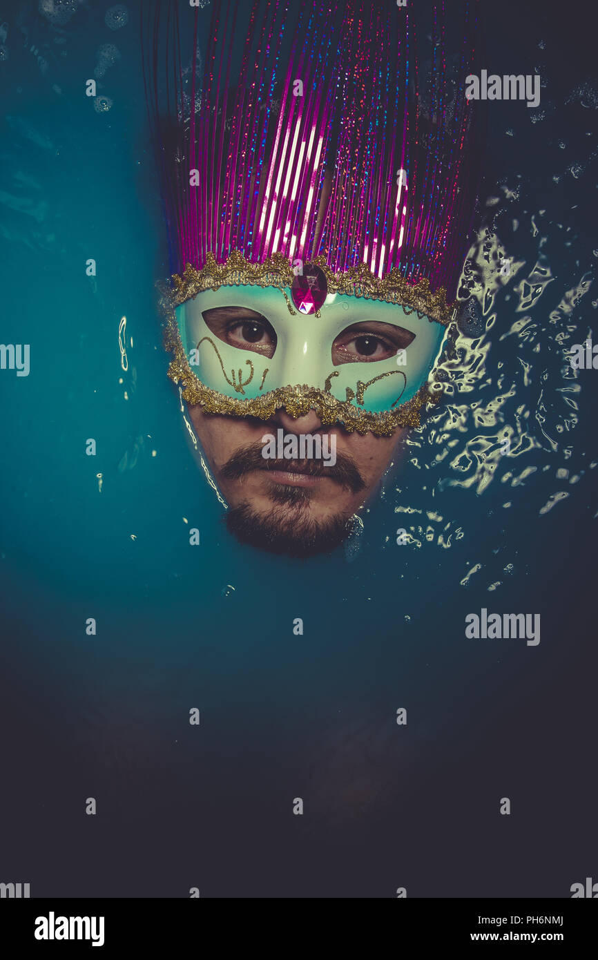 Crying mask hi-res stock photography and images - Alamy