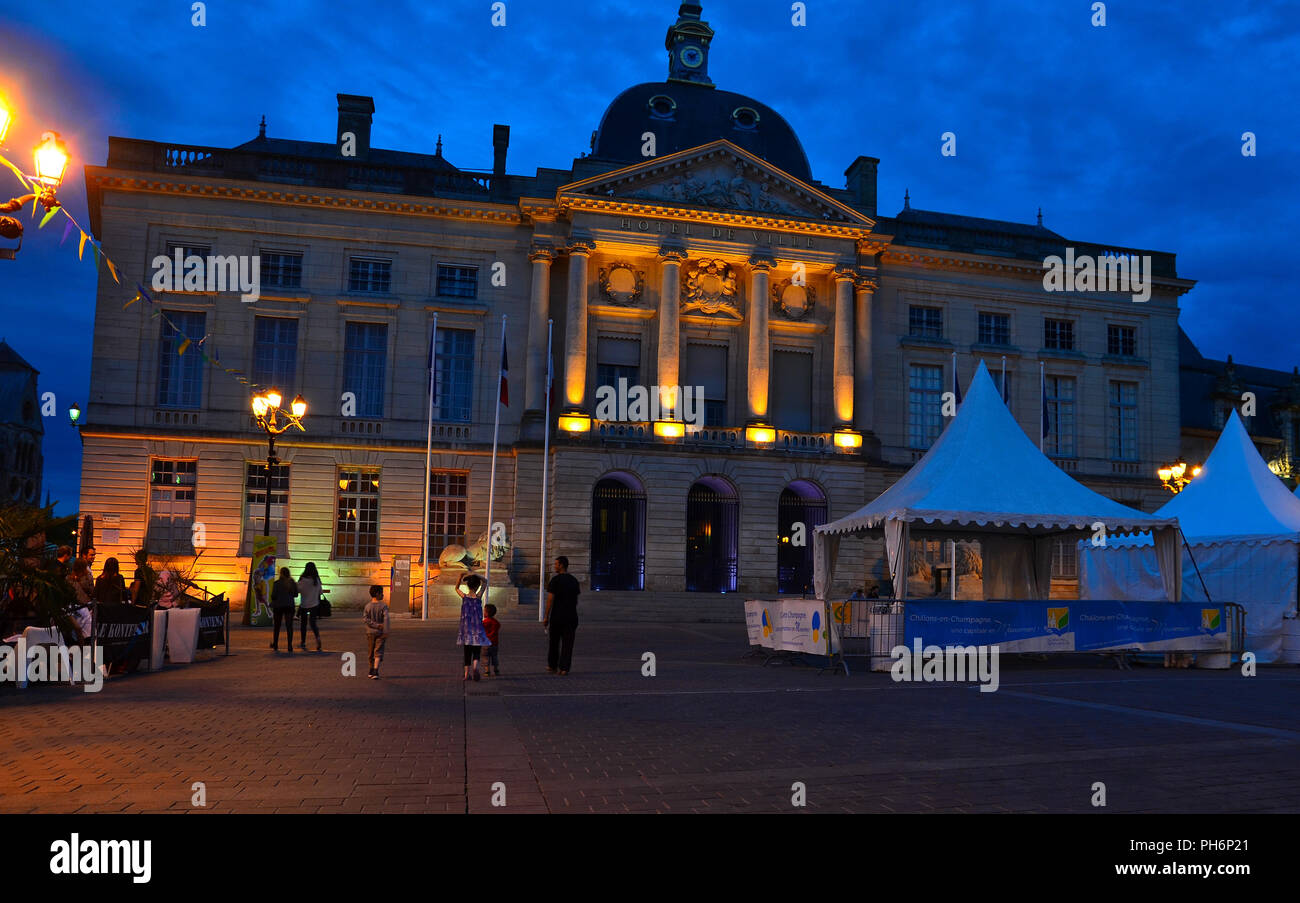 Chalons en champagne france hi-res stock photography and images - Alamy