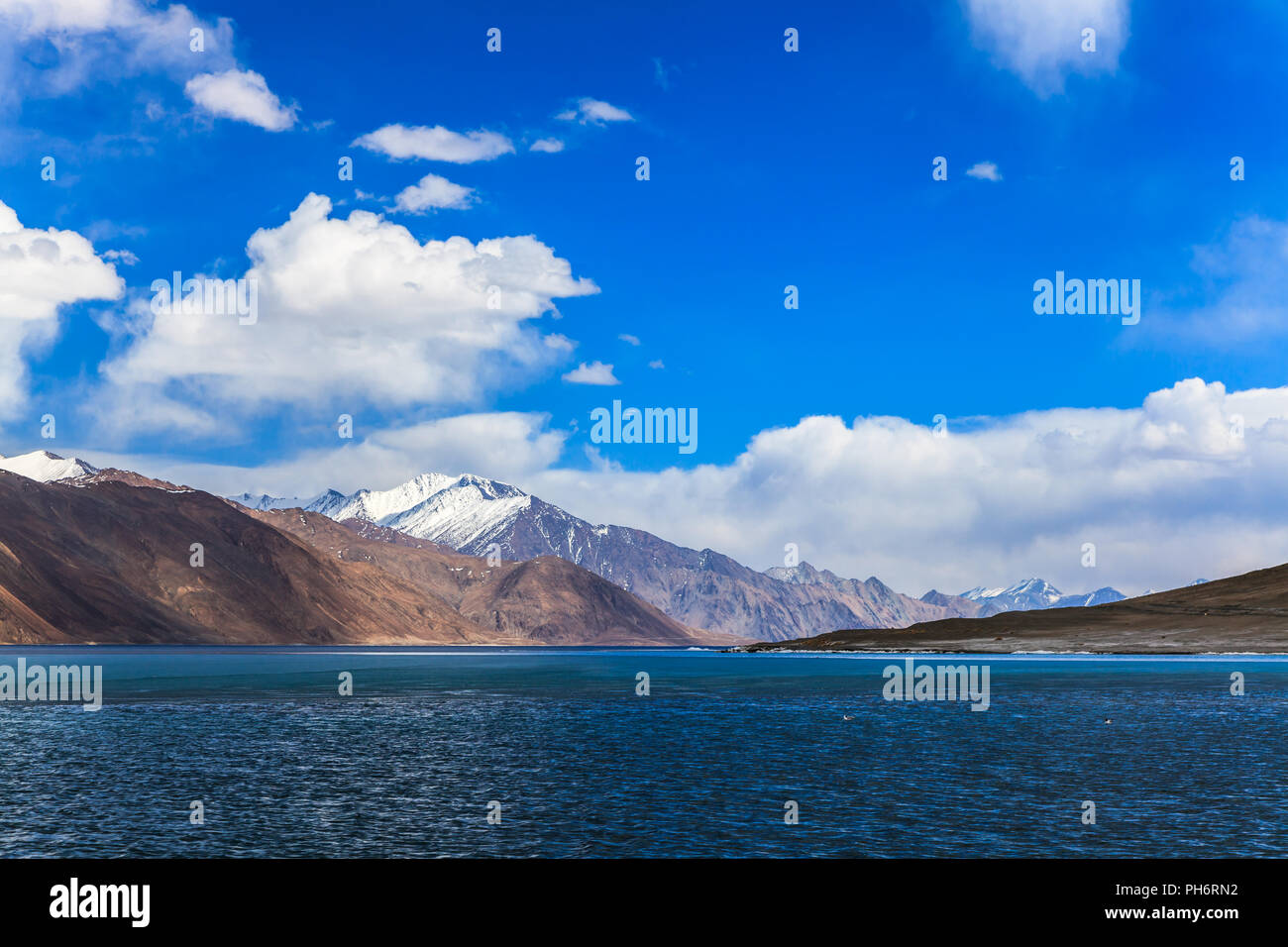 Pangong range hi-res stock photography and images - Alamy