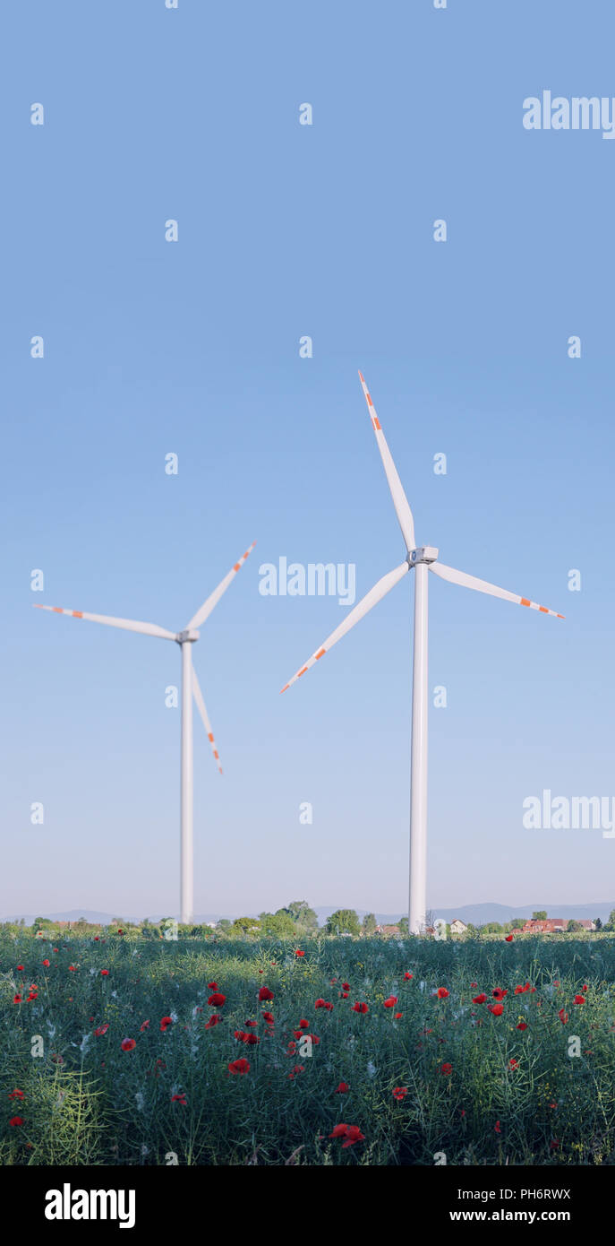 Onshore wind farm landscape hi-res stock photography and images - Alamy