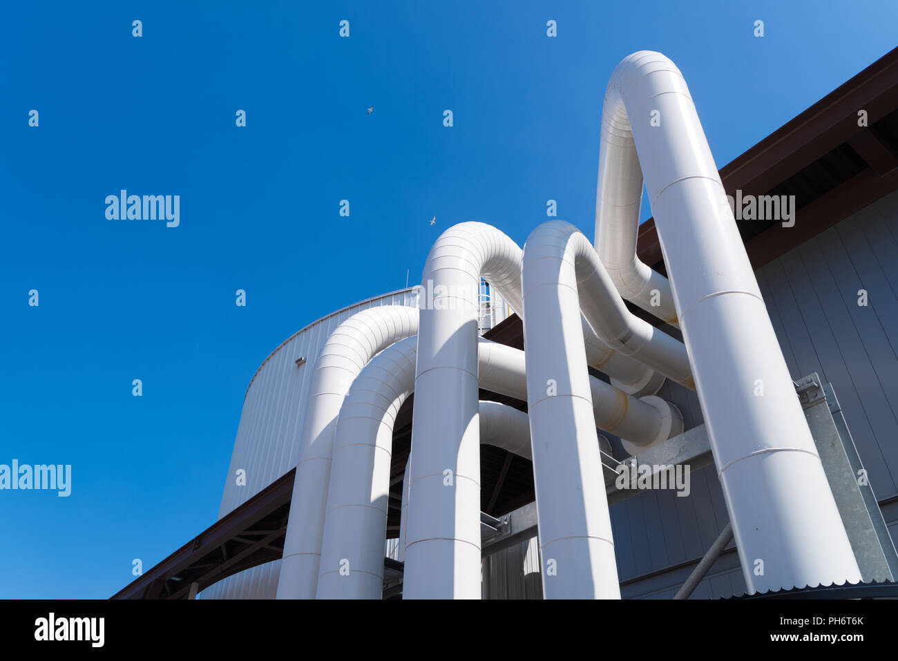 Group with pipes hi-res stock photography and images - Alamy