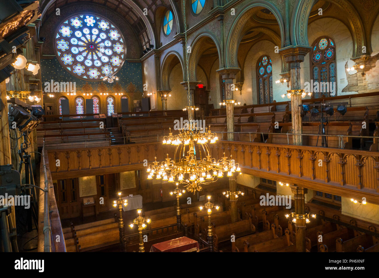 Eldridge Street Synagogue in Manhattan New York City Stock Photo - Alamy