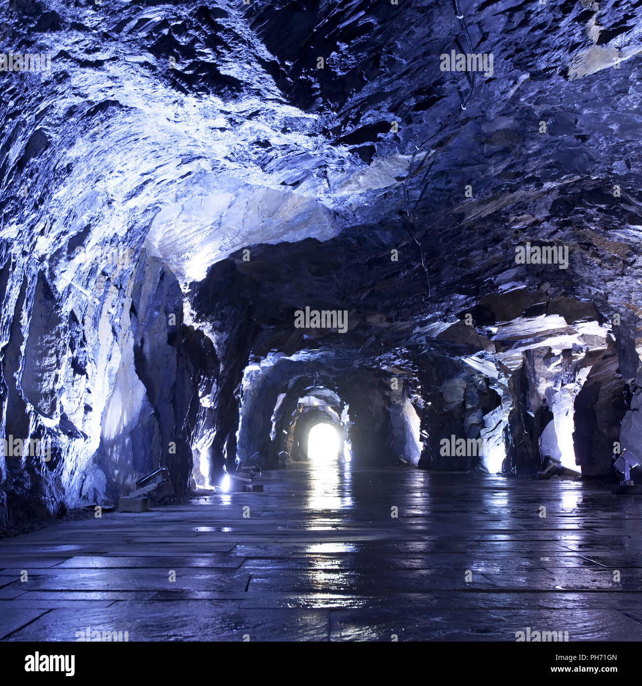 Hoehlentherapie hi-res stock photography and images - Alamy