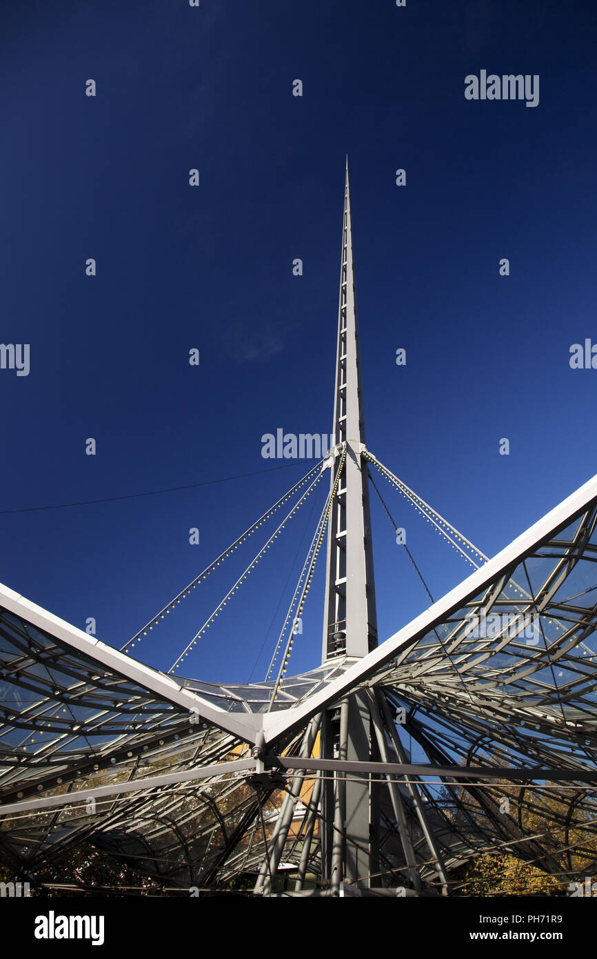 Light rail vertical hi-res stock photography and images - Alamy