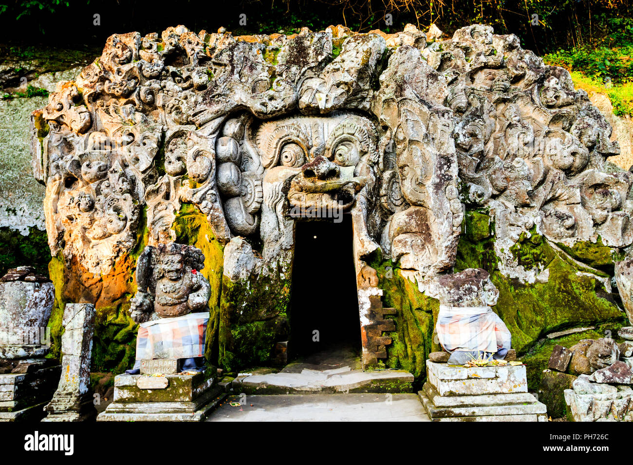 Goa gajah temple Stock Photo - Alamy