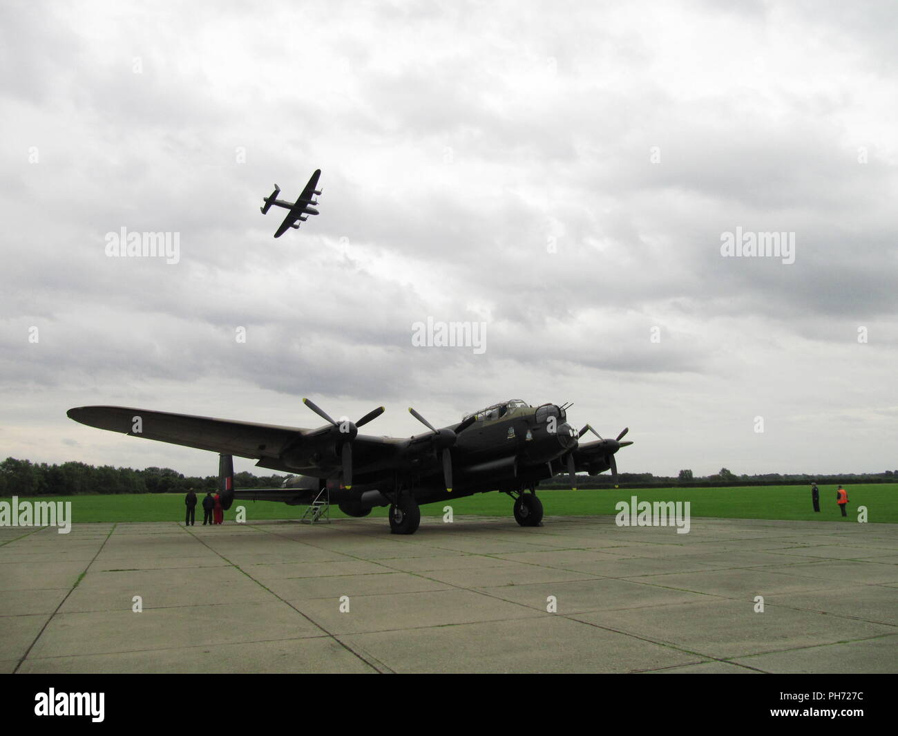 Just jane airplane hi-res stock photography and images - Alamy