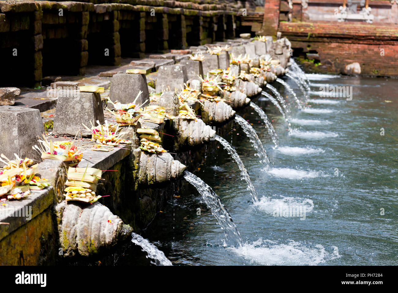 Spring water hi-res stock photography and images - Alamy