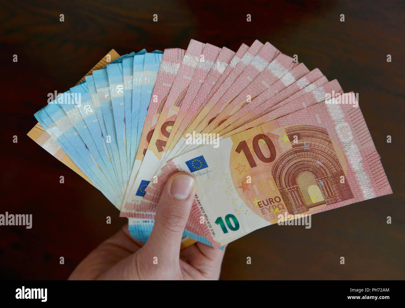 Euronotes euroscheine hi-res stock photography and images - Alamy