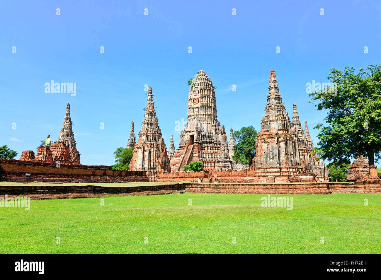 Wat chai wattanaram Stock Photo - Alamy
