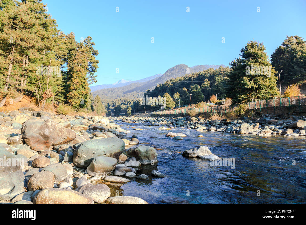 River morning sun hi-res stock photography and images - Alamy