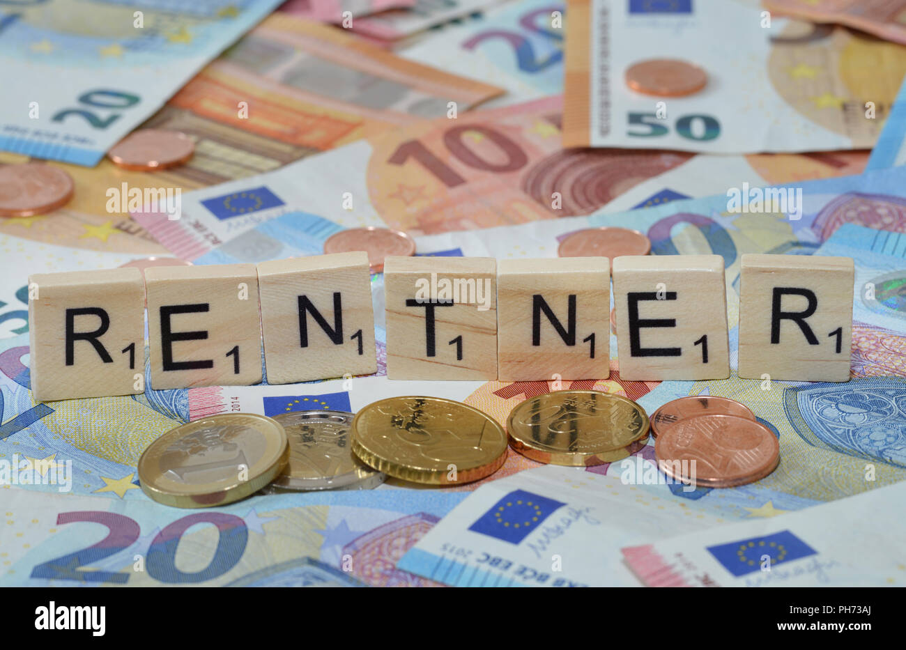 Symbolfoto Wirtschaftsbegriff Rentner Stock Photo - Alamy