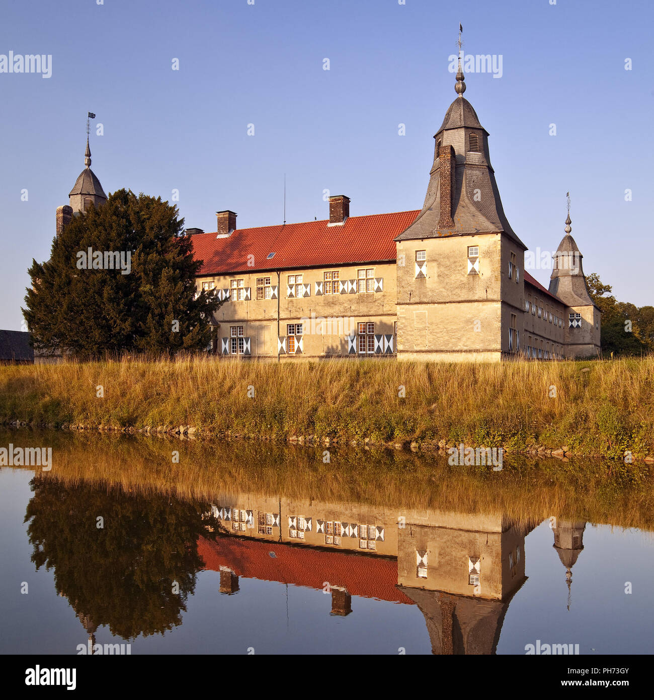 Westerwinkel, moated castle, Ascheberg, Germany Stock Photo - Alamy