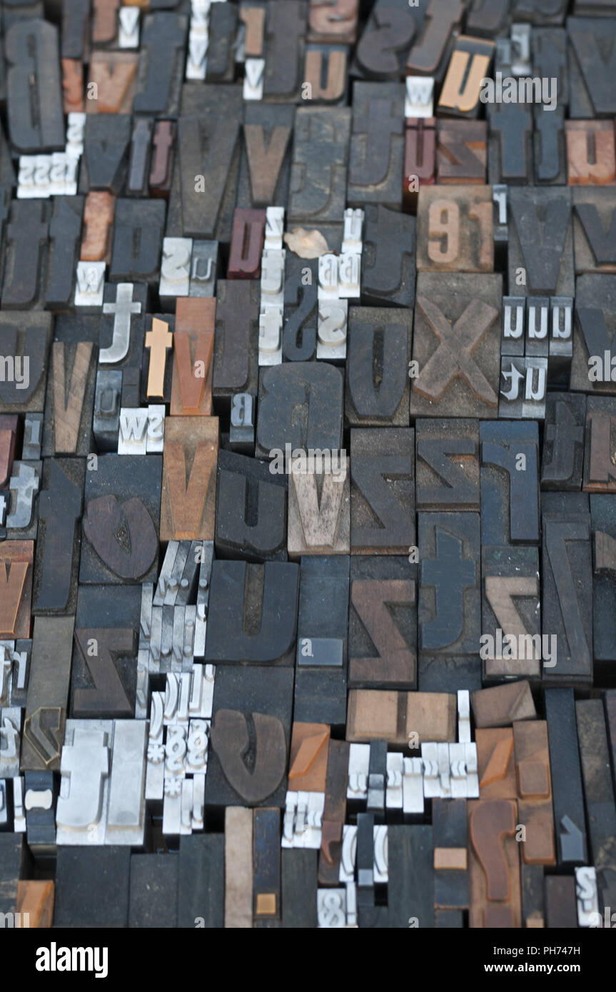 Abstract letters hi-res stock photography and images - Alamy