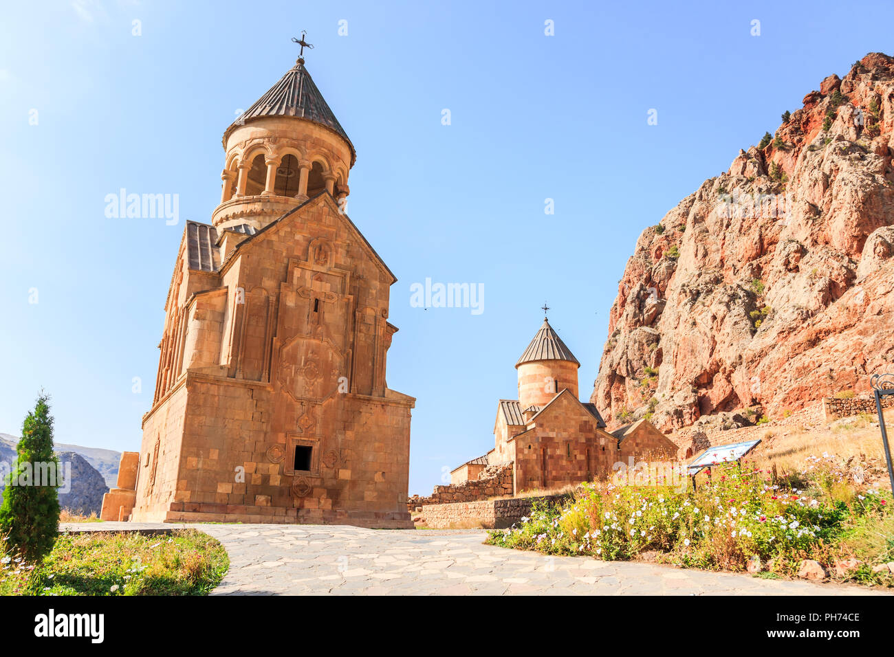 Noravank canyon hi-res stock photography and images - Alamy