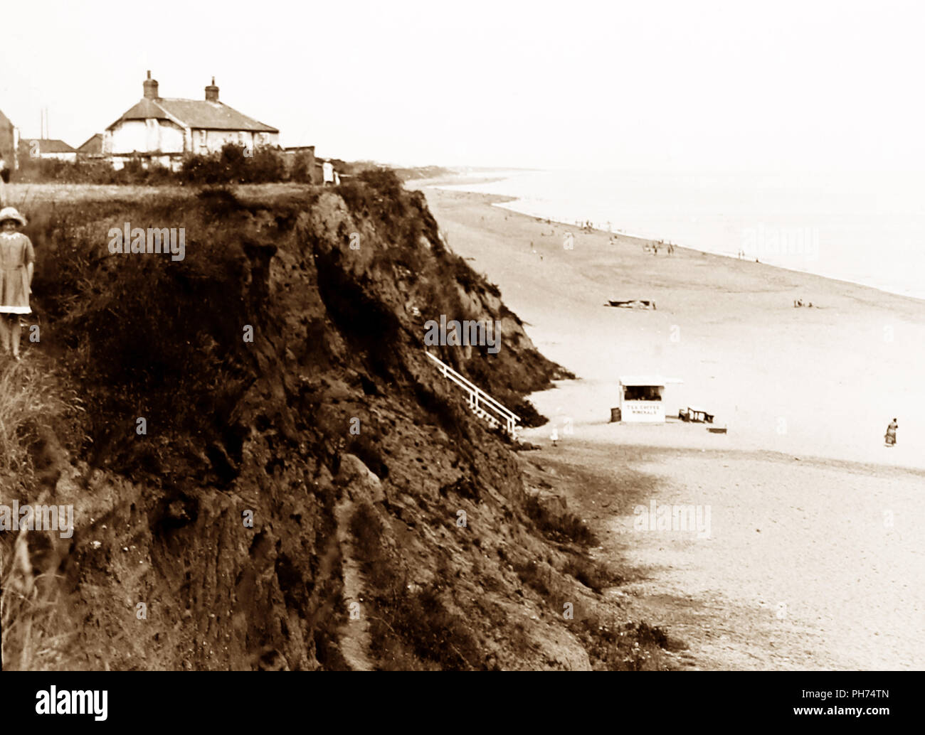 California Cliffs beach Norfolk, early 19oos Stock Photo - Alamy