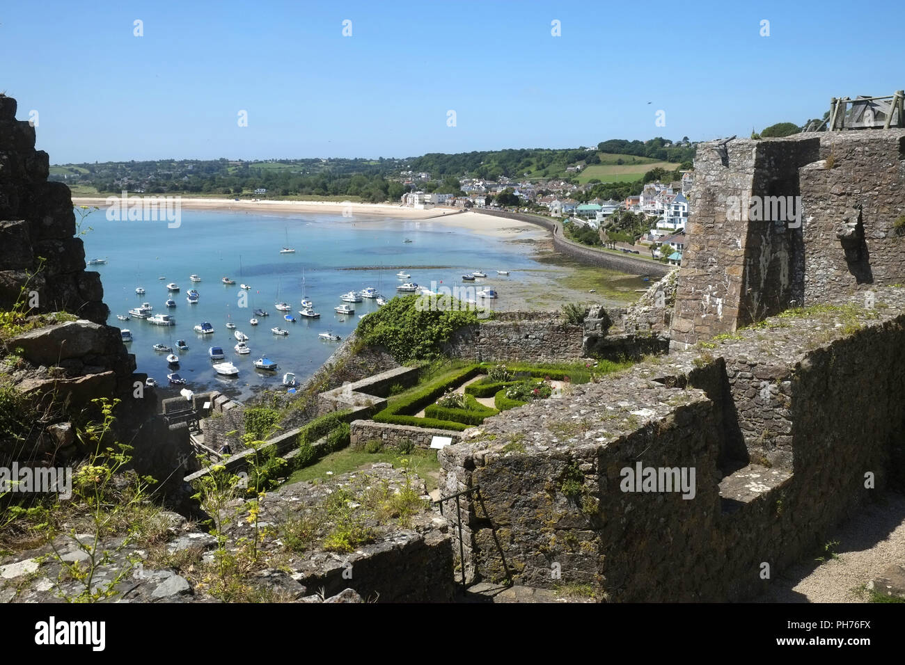 Mont Orgueil Castle, Gorey, Jersey Stock Photo - Alamy