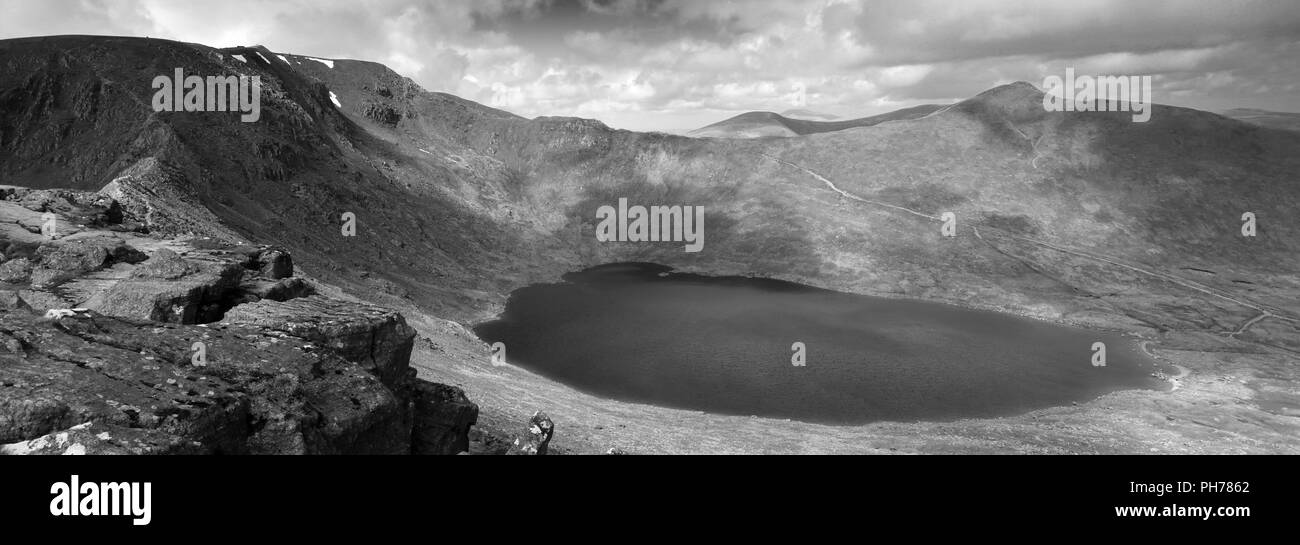 Spring view over Red tarn, Swirral Edge and Helvellyn fell, Lake ...