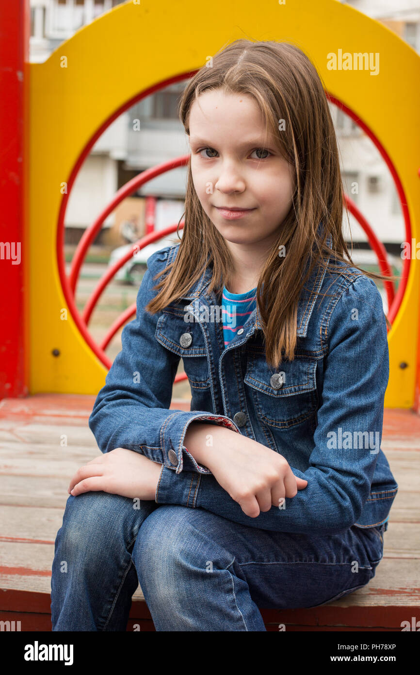 Portrait of pretty girl Stock Photo - Alamy