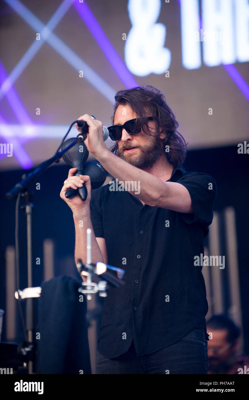 Nic center at home festival hi-res stock photography and images - Alamy