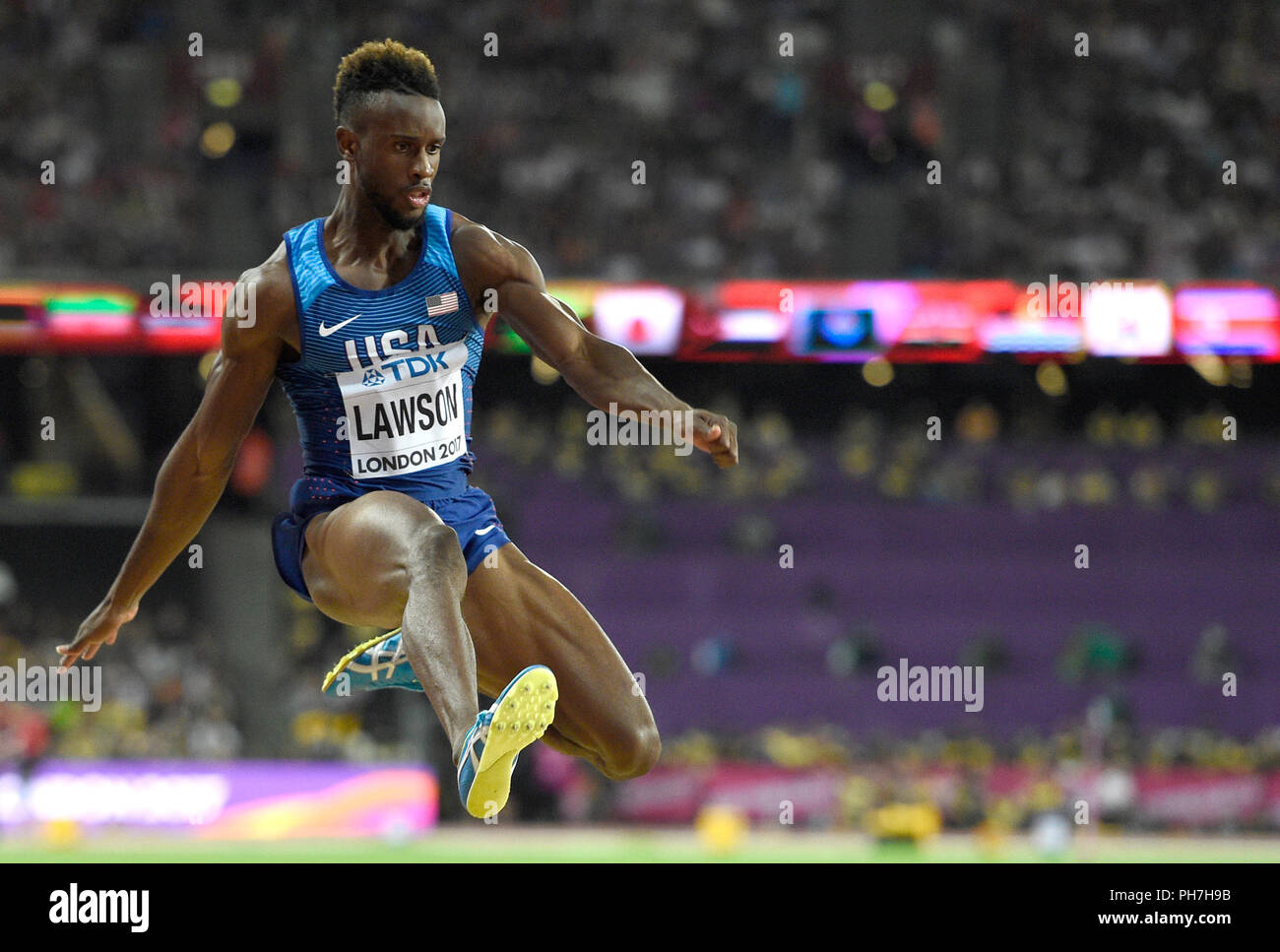 American long jumper hi-res stock photography and images - Alamy