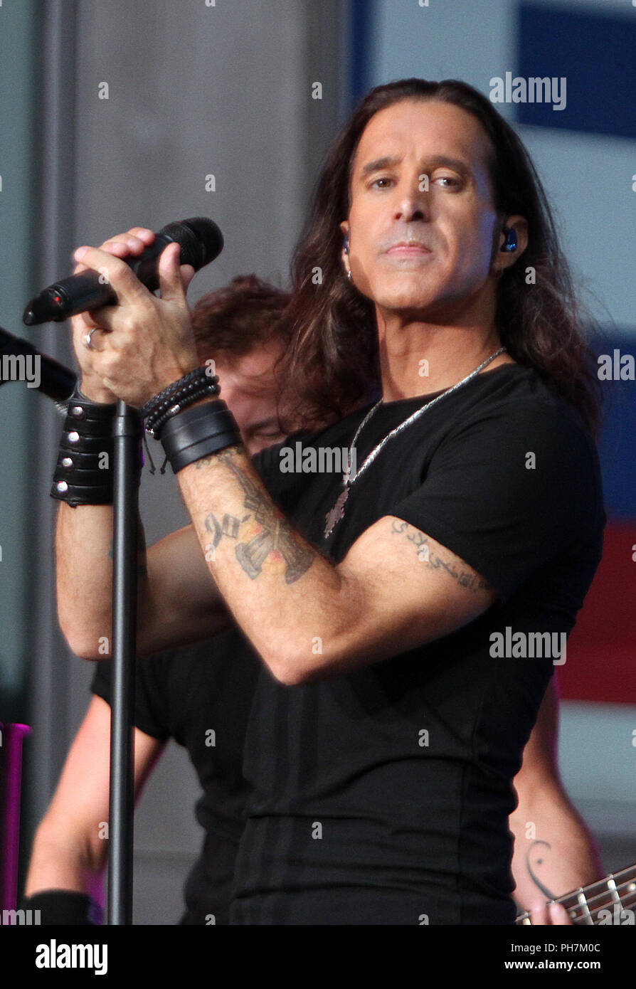 New York, NY, USA. 31st Aug, 2018. Scott Stapp performs on Fox ...