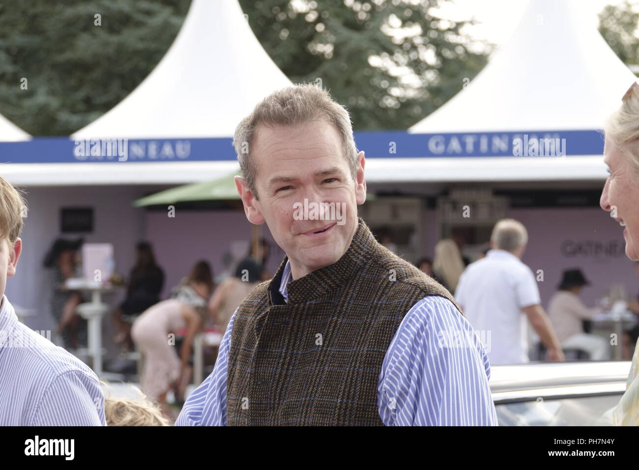 Actor alexander armstrong hi-res stock photography and images - Alamy
