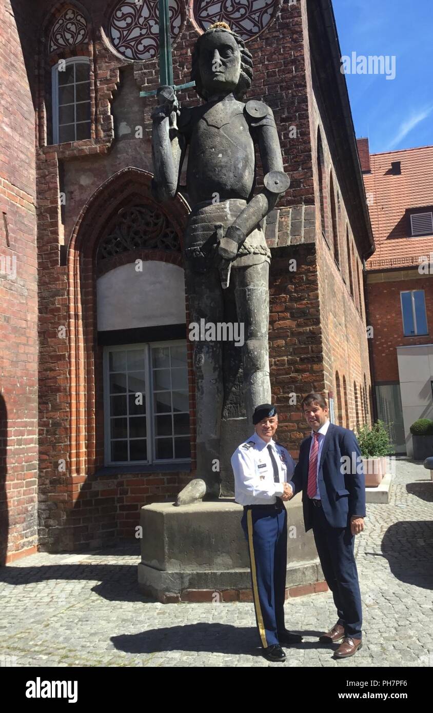 Galbraith colonel hi-res stock photography and images - Alamy