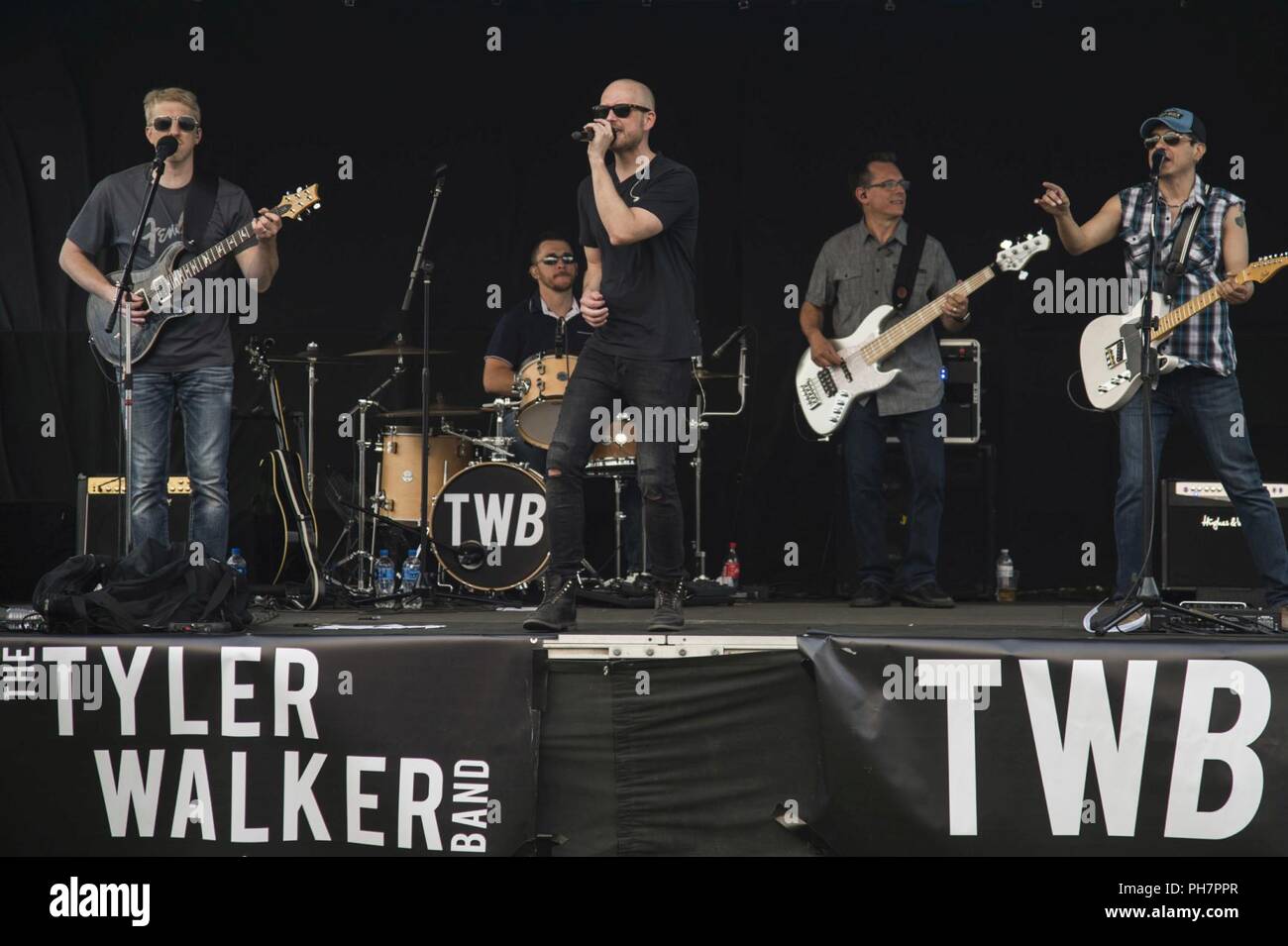 30 fss hi-res stock photography and images - Alamy