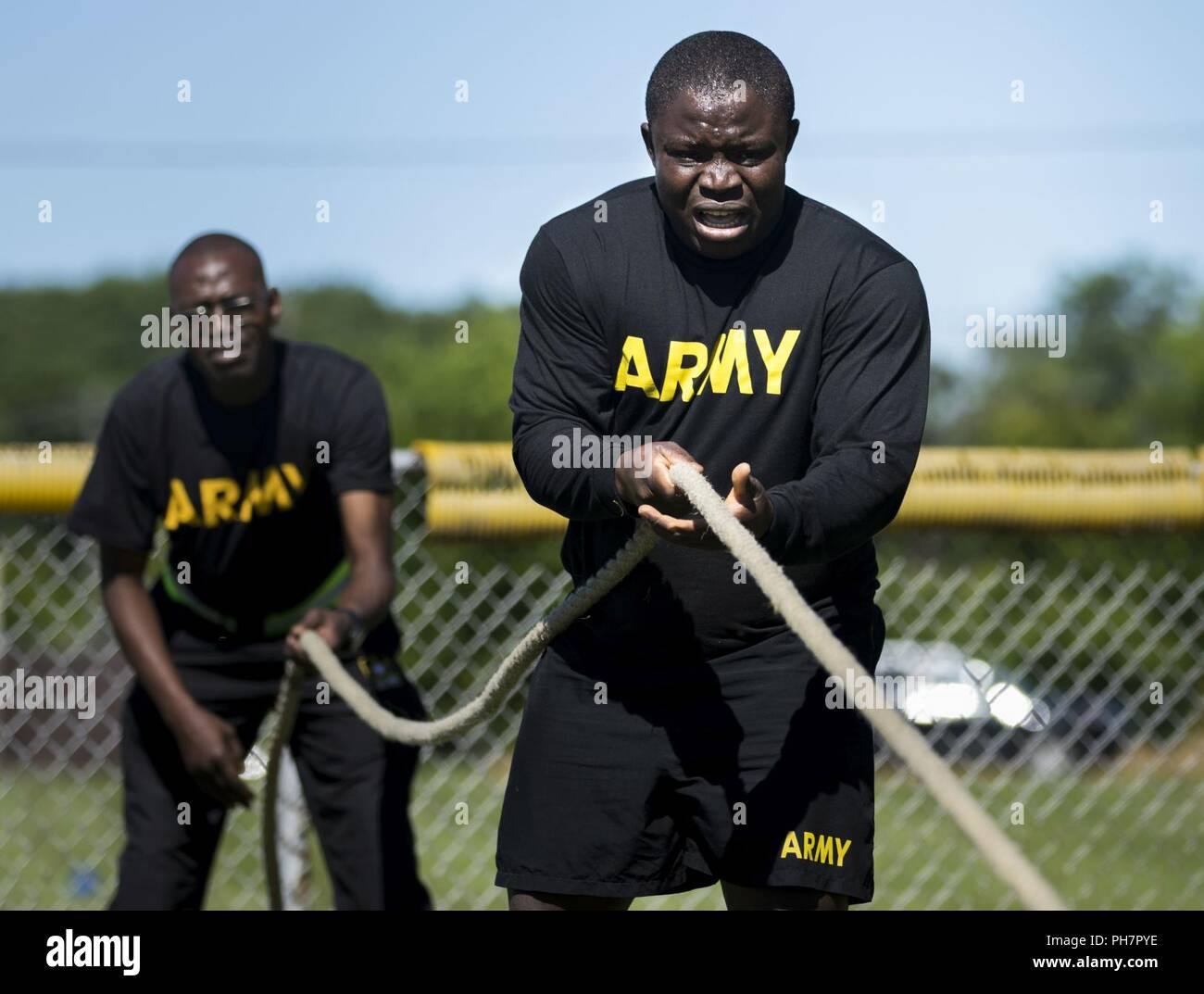 310th military police battalion hi-res stock photography and images - Alamy