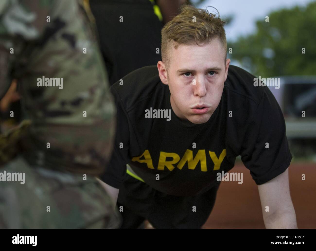 340th military police battalion hi-res stock photography and images - Alamy