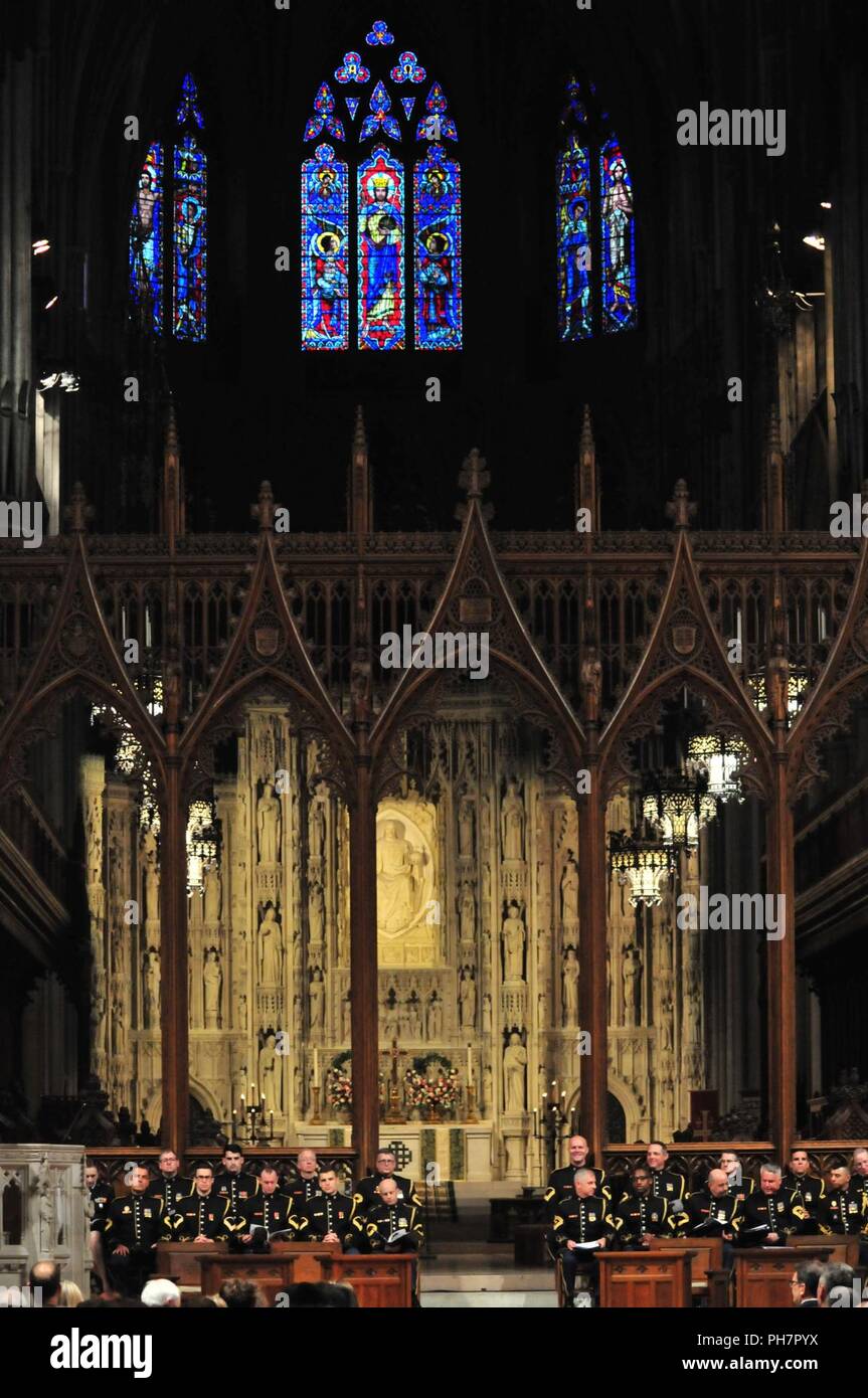 100 years of mateship hi-res stock photography and images - Alamy