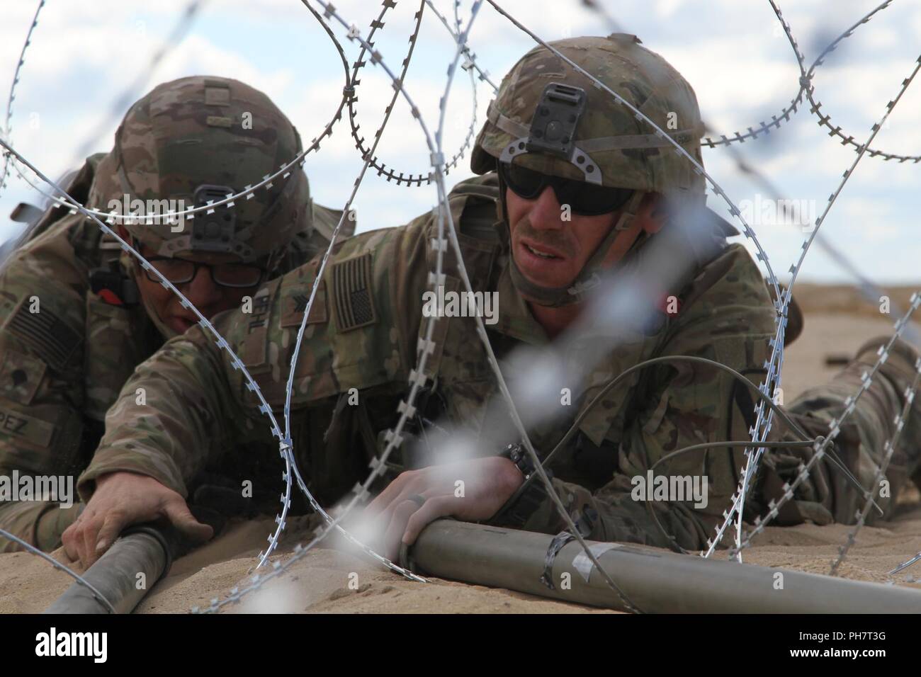 Breaching operations hi-res stock photography and images - Alamy