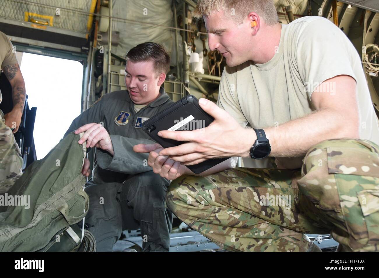 136th aw hi-res stock photography and images - Alamy