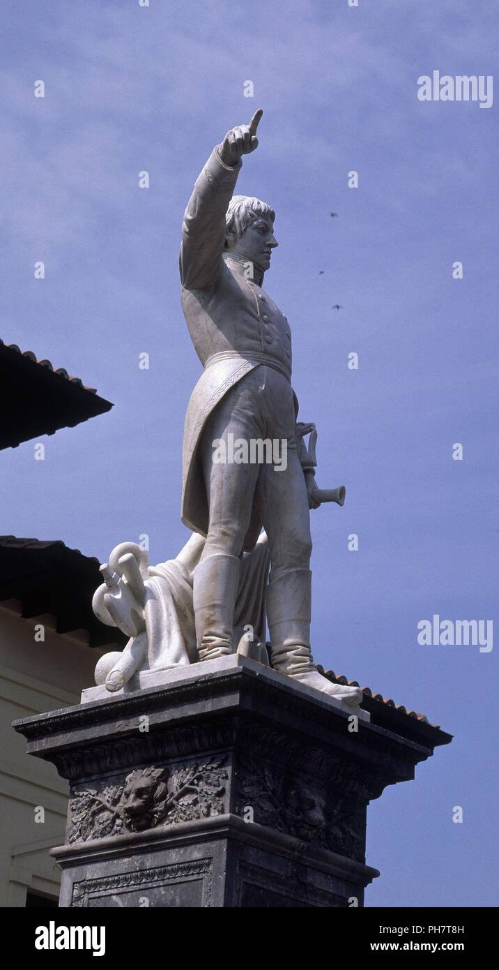 PLAZA MAYOR - MONUMENTO A CHURRUCA - SIGLO XIX. Author: AGUIRRE LAZCANO ...