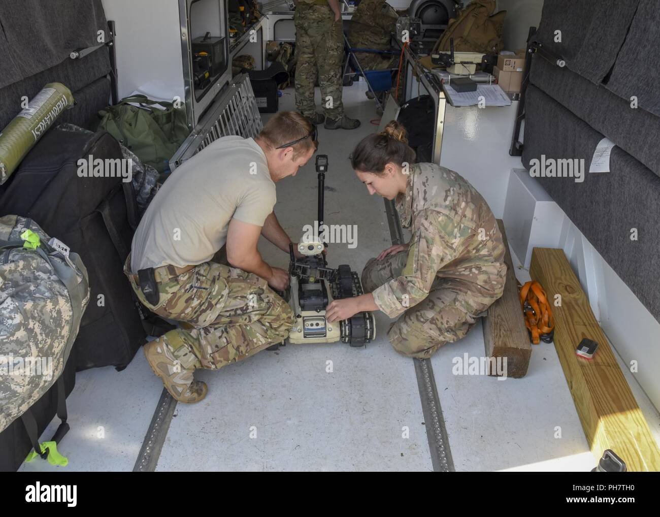 Airman 1st Class Casey Philpot, an Explosive Ordnance Disposal ...