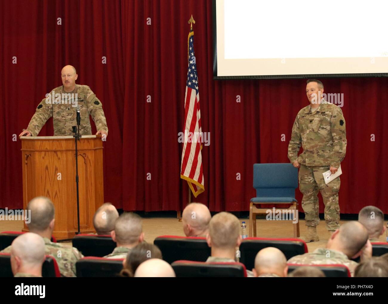 Commanding 28th infantry hi-res stock photography and images - Alamy