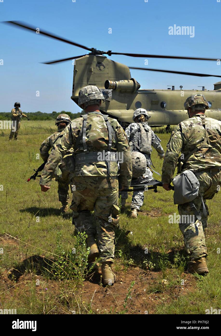 372nd hi-res stock photography and images - Alamy