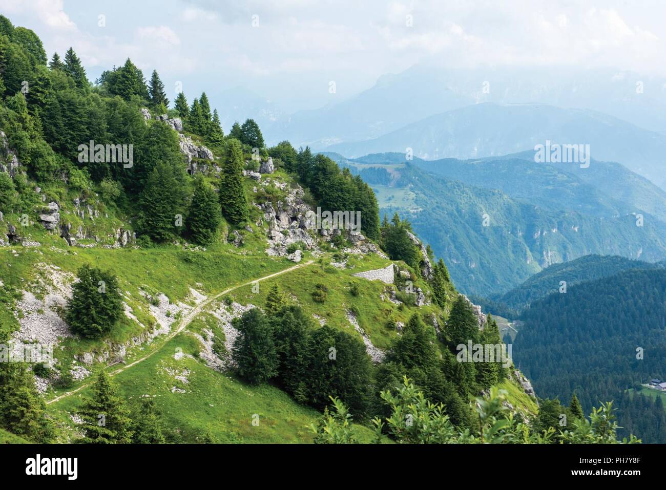 Grappa soldier hi-res stock photography and images - Alamy