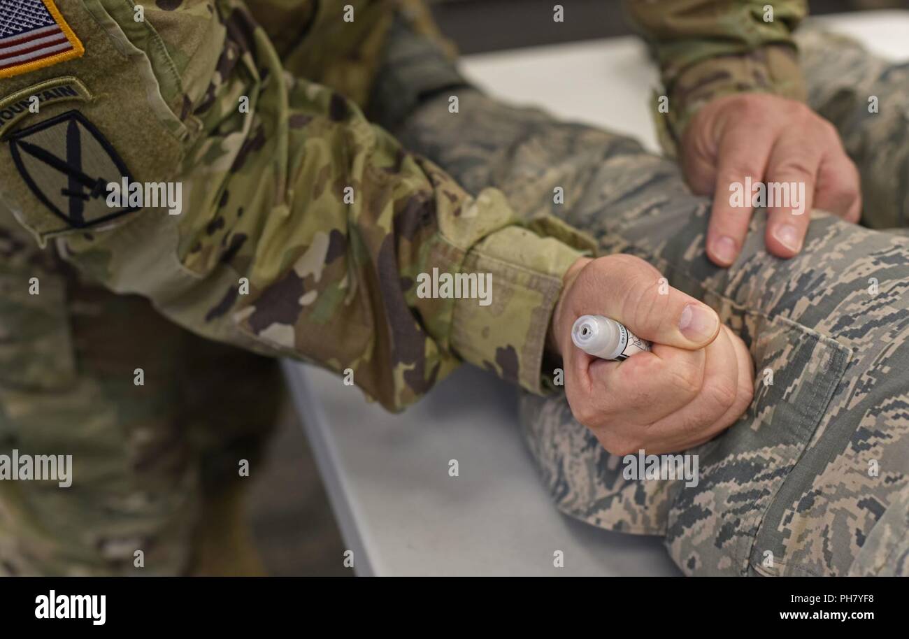 U.S. Army Col. Thomas Frank, U.S. Army Medical Research Institute of ...