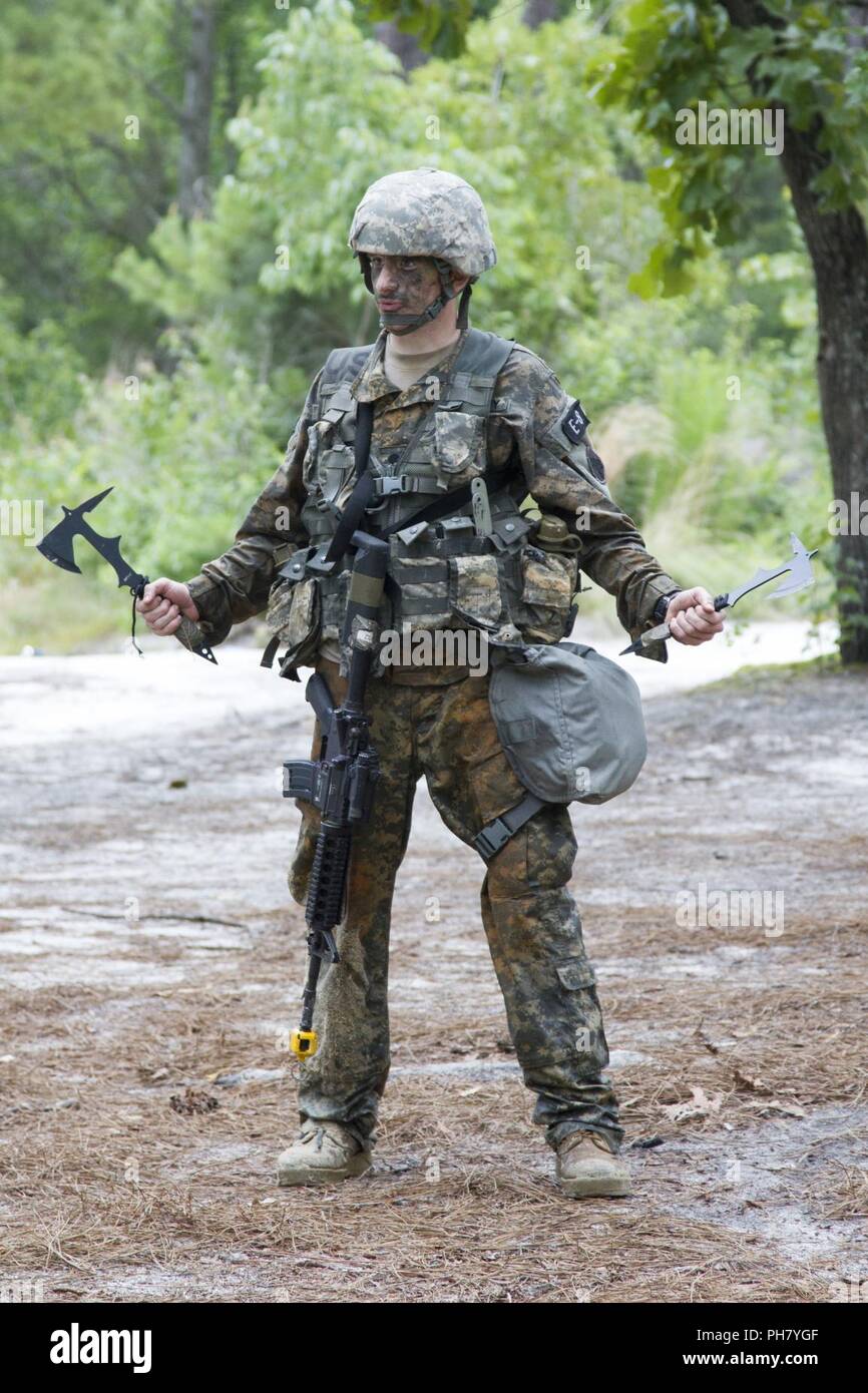 98th infantry hi-res stock photography and images - Alamy