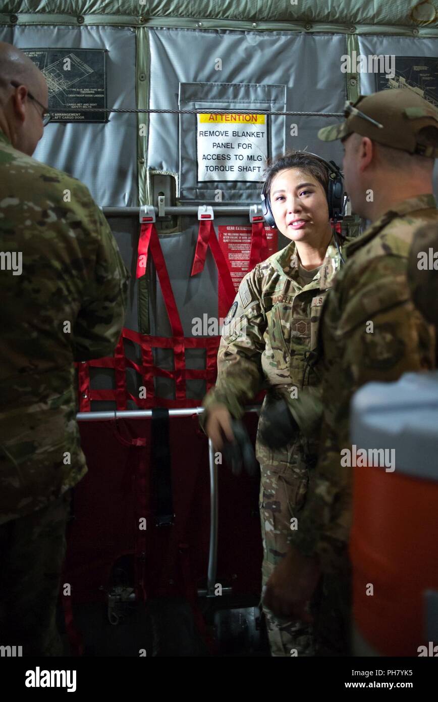 136th airlift wing hi-res stock photography and images - Alamy