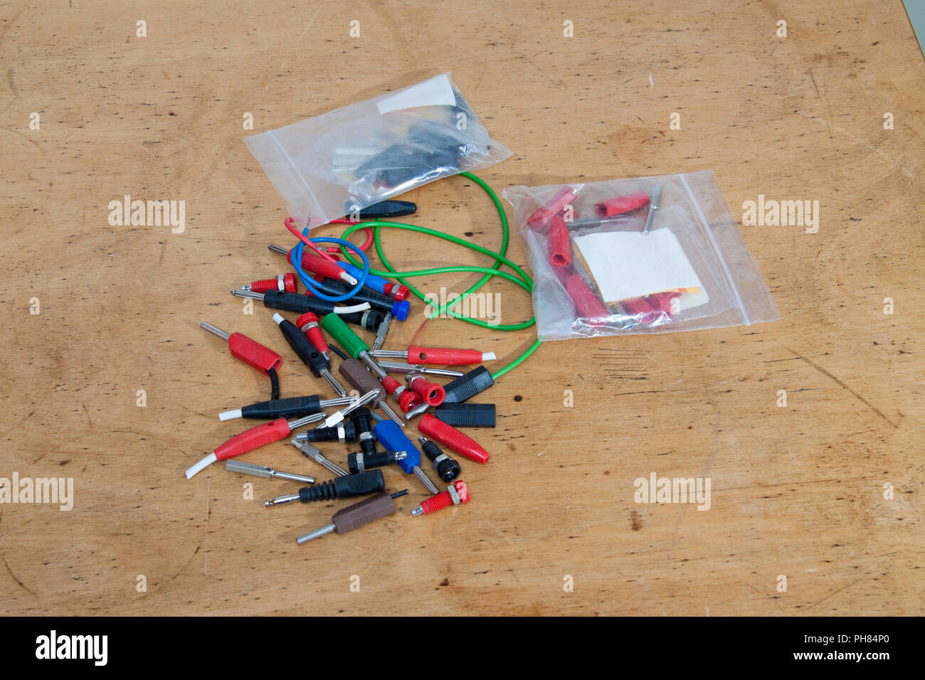Various 4mm plugs and a few sockets Stock Photo - Alamy