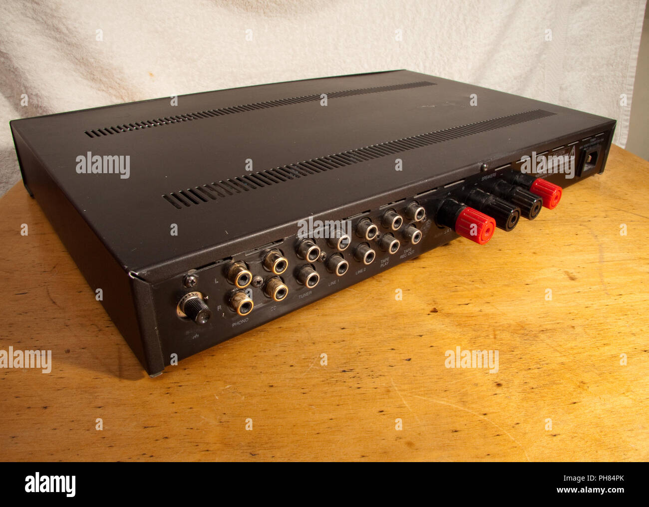 Back panel connectors hi-res stock photography and images - Alamy