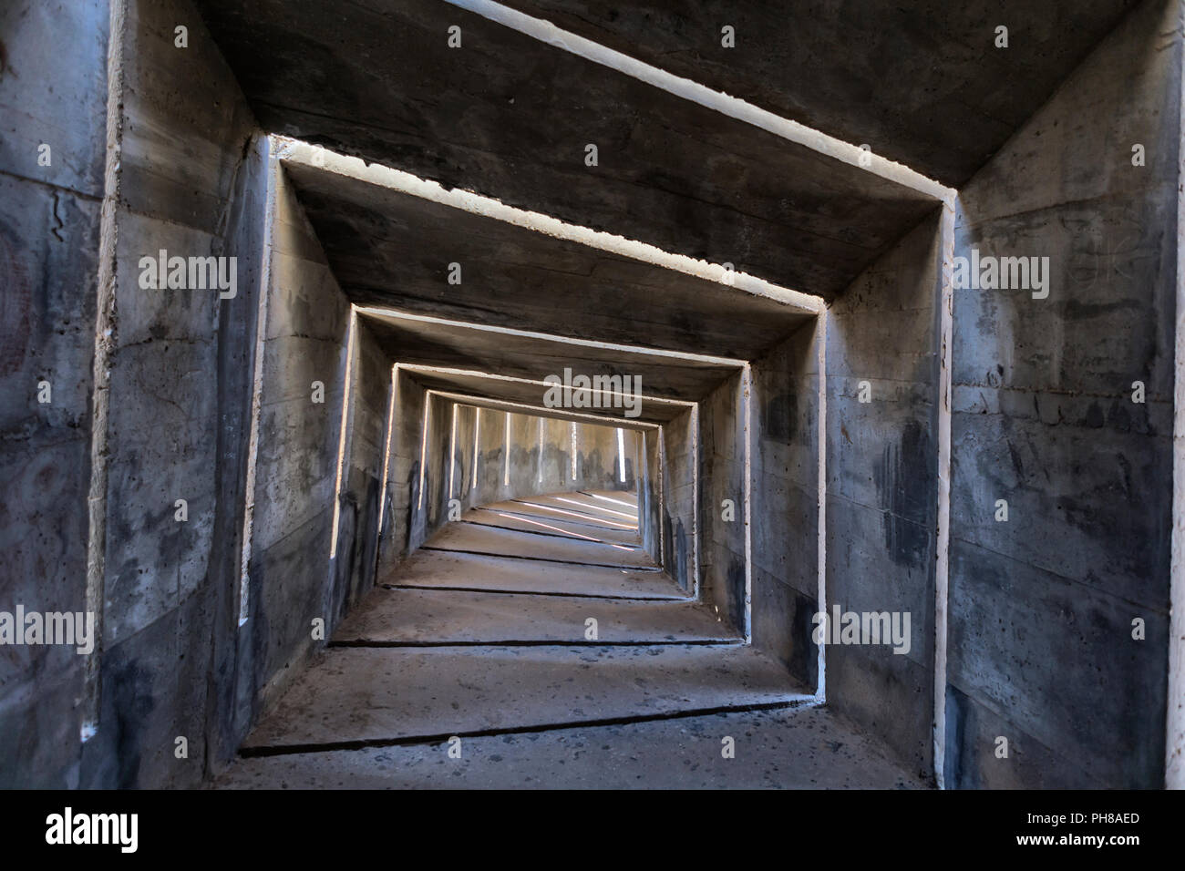 Beersheba monument hi-res stock photography and images - Alamy
