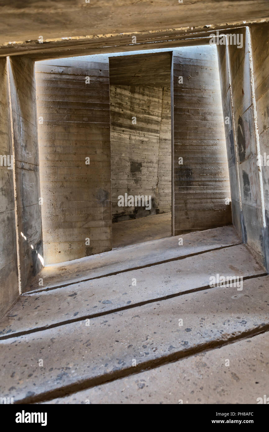 Beersheba monument hi-res stock photography and images - Alamy