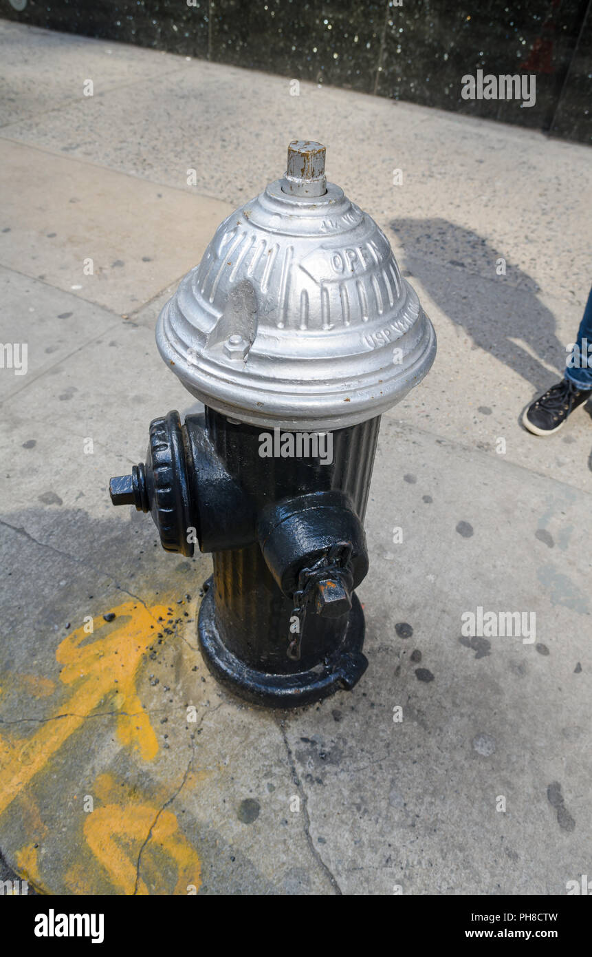 Hydrant, New York Stock Photo - Alamy