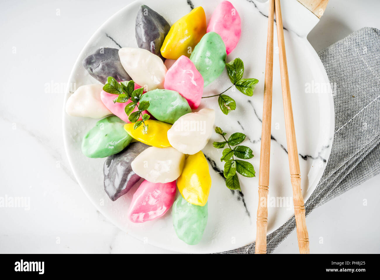 Traditional Chuseok day food, Korean Half-moon Shaped Rice Cake ...